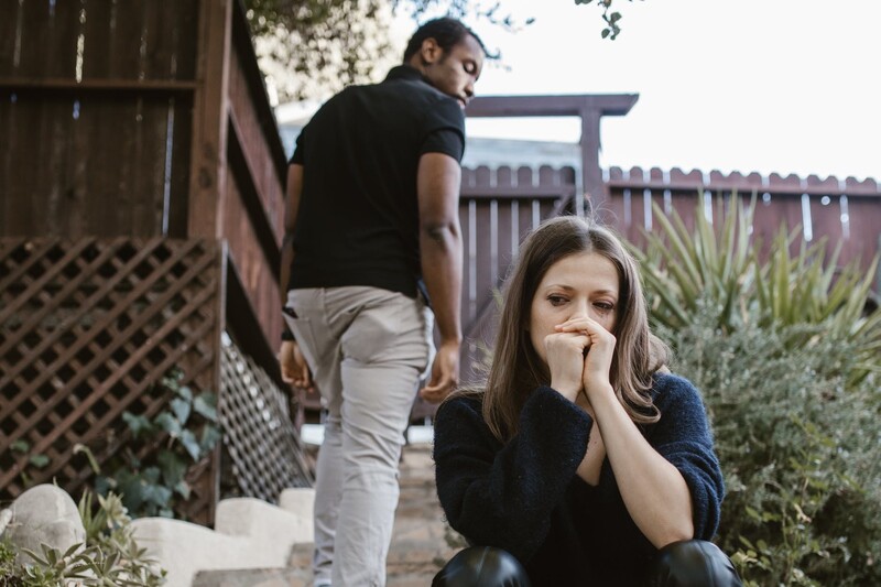 Mosting en amour : quels en sont ses dangers ? - Parlons Mecs